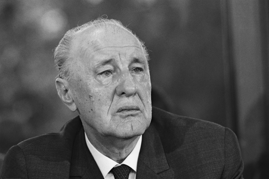 Angaben zur Person: János Kádár (1912-1989)